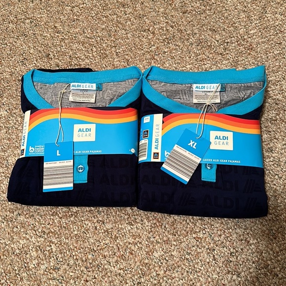 Aldi | Intimates & Sleepwear | Aldi Gear Ladies Pajamas Navy Light Blue ...